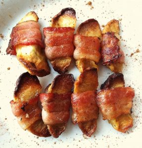 Bacon-Wrapped Apple Pie Bites | Primal Palate | Paleo Recipes